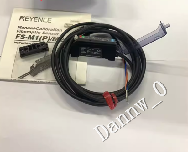 new in box keyence fs-m1p fiber optic sensor