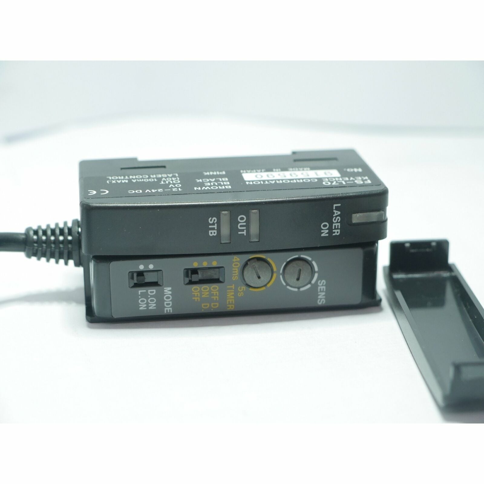 new one keyence fs-l70 fibre sensor in box