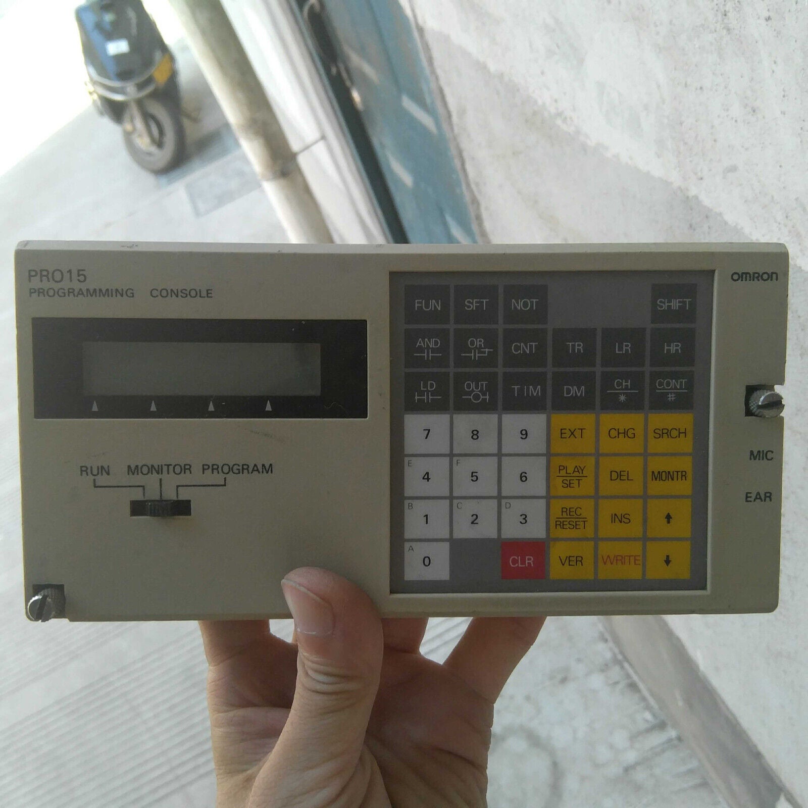 used Omron C120-PRO15 programming console tested in good condition