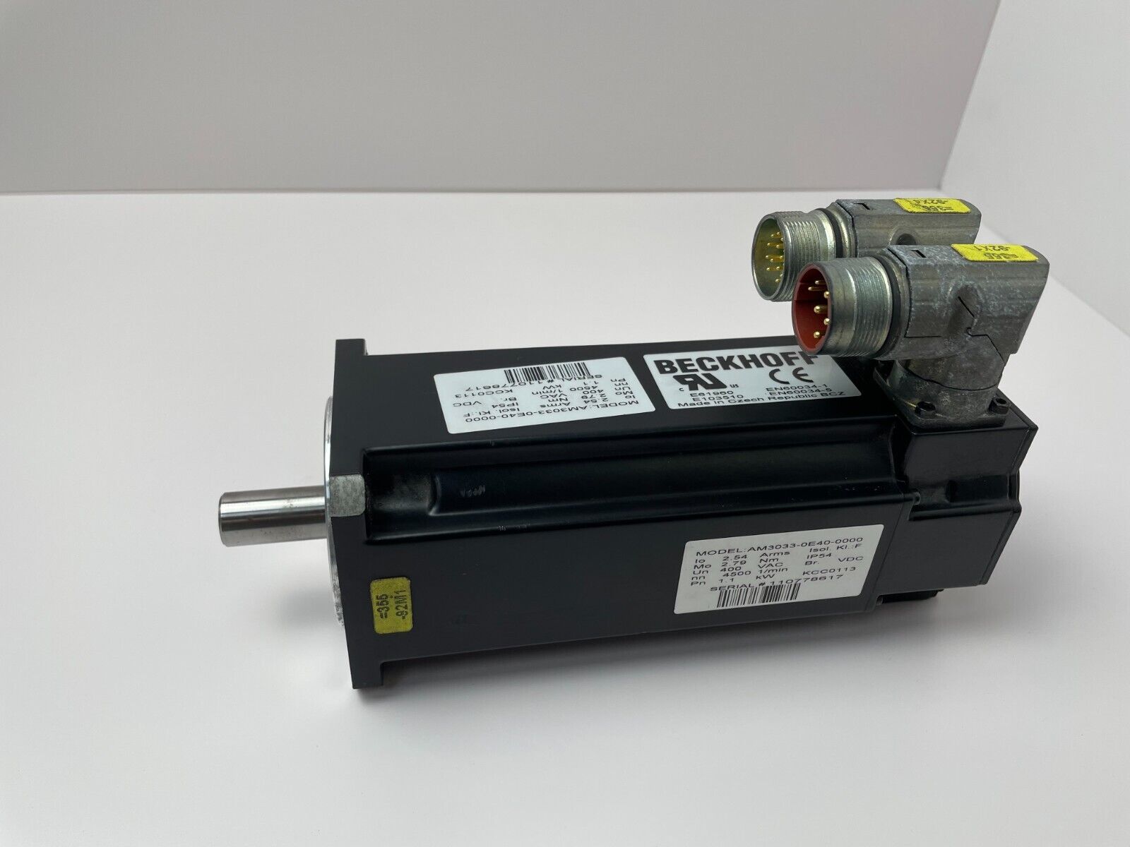 am3033-0e40-0000 beckhoff servo motor by