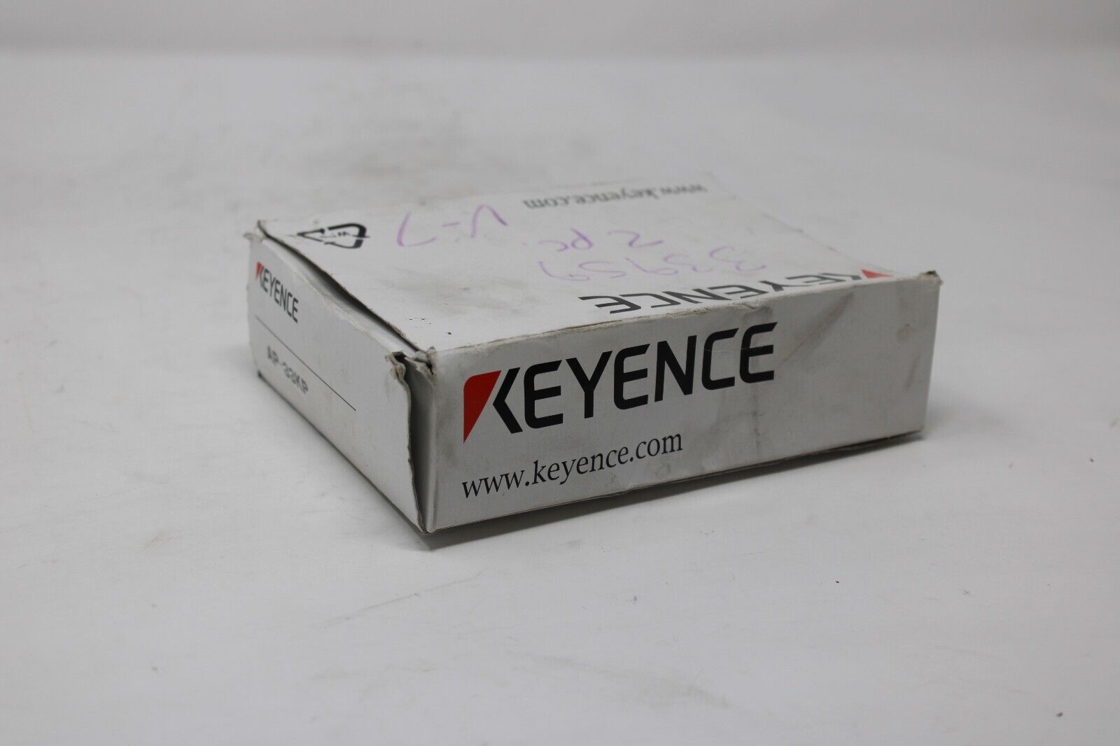 new keyence ap-33kp pressure sensor