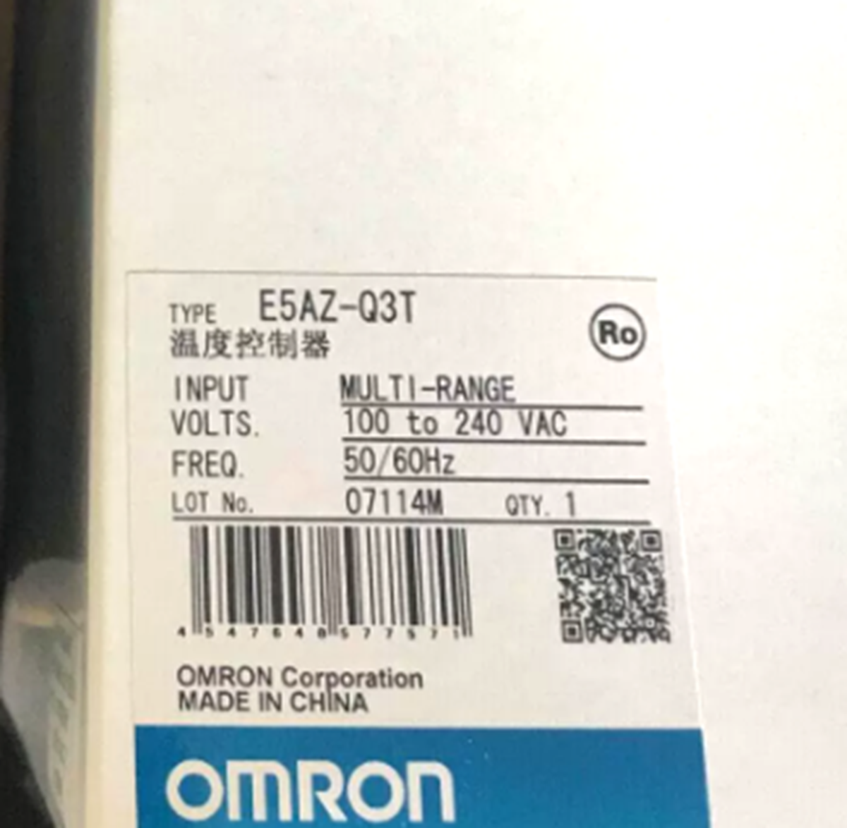 OMRON E5AZ-Q3T Temperature Controller 100-240V Panel Automation Safety