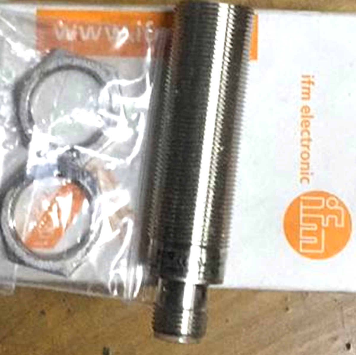 ifm ig5953 proximity switch sensor