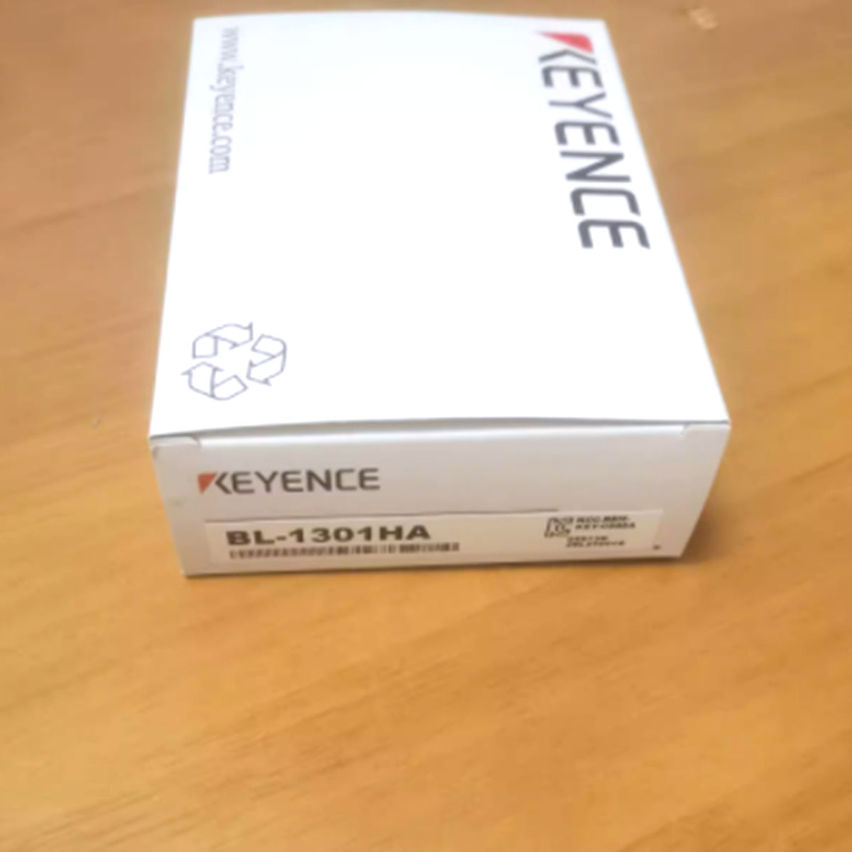 new keyence bl-1301ha digital barcode reader